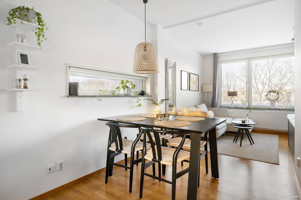 Stabby Allé 11 E i Luthagen/Stabby, Uppsala kommun - lägenhet till salu ...