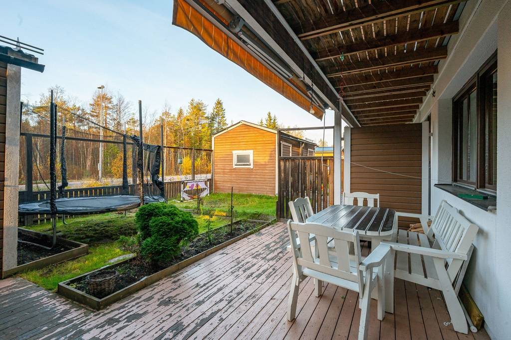 Vallhovsvägen 80B - Såld radhus (Äganderätt) - Vallhov, Sandvikens ...