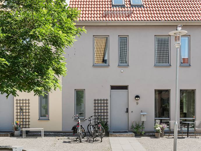 Fladängsgatan 9 - Såld parhus (Bostadsrätt) - Lomma Hamn, Lomma kommun ...