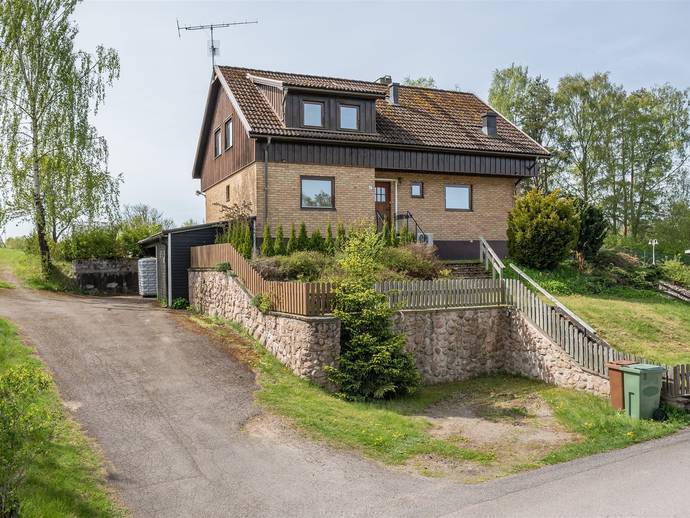 Vallgatan 7 i Floby, Falköpings kommun - villa till salu - Hemnet