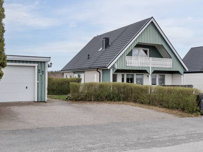 Dalkarlsvägen 22 i Stallarholmen, Strängnäs kommun - radhus till salu ...