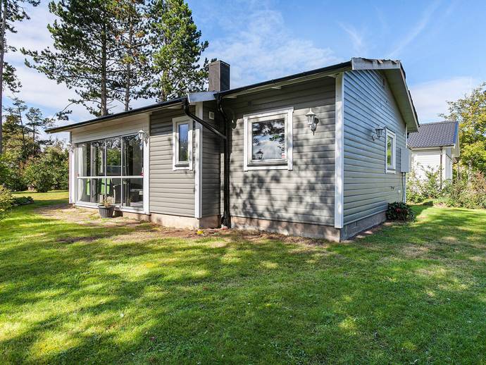 Idrottsvägen 22 i Jonstorp, Höganäs kommun - fritidsboende till salu ...