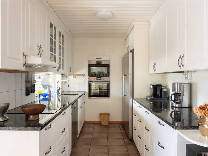 BACKSIPPEVÄGEN 24 i Hallstahammar, Hallstahammars kommun - villa till ...