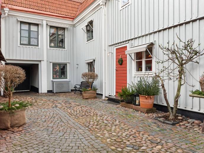 Regeringsgatan 14 i Karlshamn Centrum, Karlshamns kommun - villa till ...