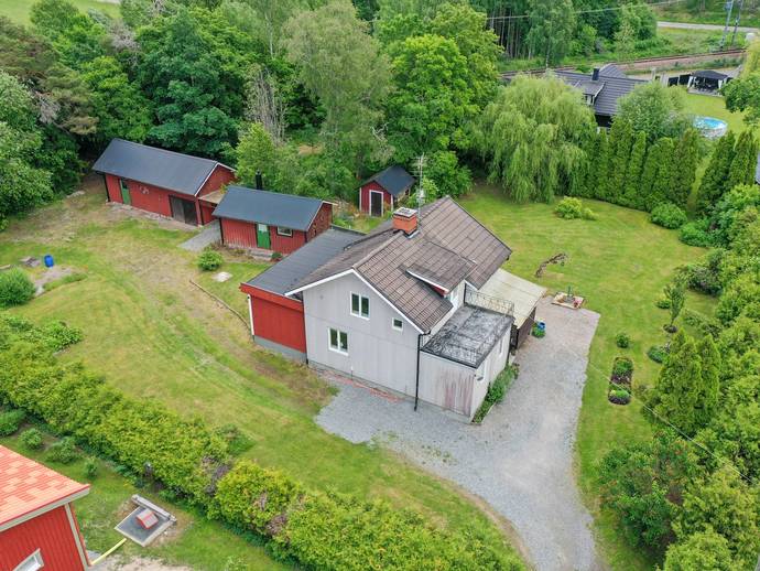 Hagavägen 10 i Surahammar, Surahammars kommun - villa till salu - Hemnet