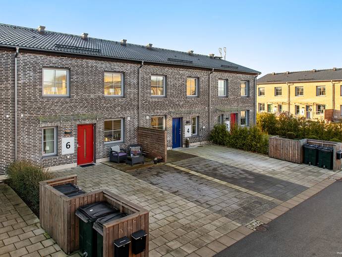 Bjälloxegatan 6 i Gustavslund, Helsingborgs kommun - radhus till salu ...