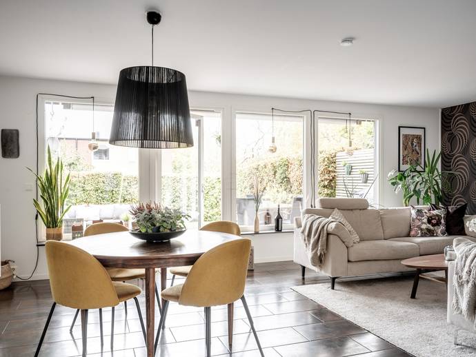 Lingvägen 9 i Bjärred - Centralt, Lomma kommun - radhus till salu - Hemnet