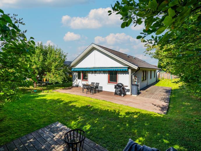 Duvbovägen 152A i Bromsten, Stockholms kommun - villa till salu - Hemnet