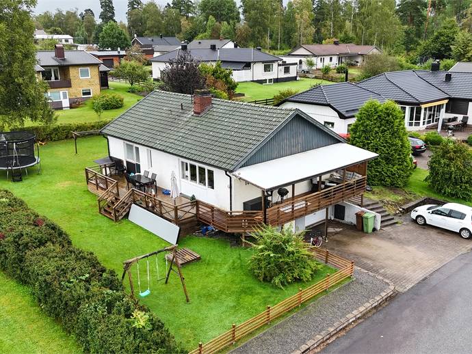 Diskusgatan 14 i Tranemo, Tranemo kommun - villa till salu - Hemnet