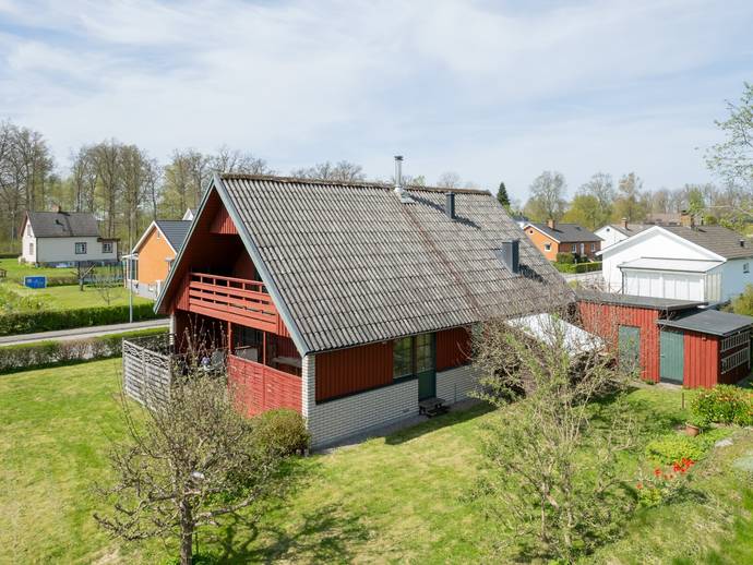 Kvarnvägen 9 i Kyrkhult, Olofströms kommun - villa till salu - Hemnet