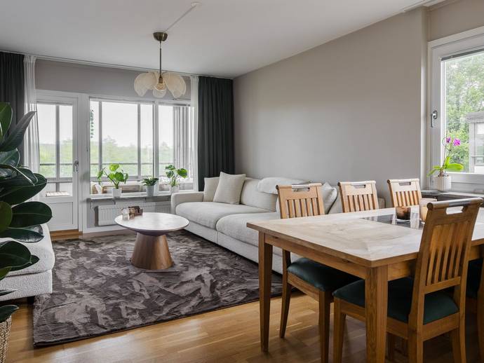 Vändgatan 5C i Gamla staden, Lidköpings kommun - lägenhet till salu ...