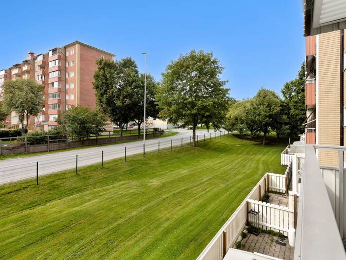 Vetevägen 3, 1tr i Hallunda - Norsborg, Botkyrka kommun - lägenhet till ...