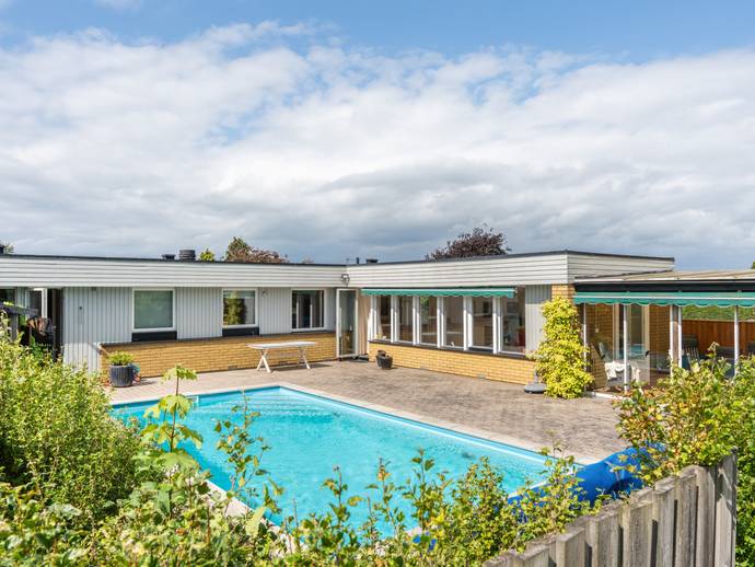 Svalvägen 88 i Bjärred, Lomma kommun - radhus till salu - Hemnet