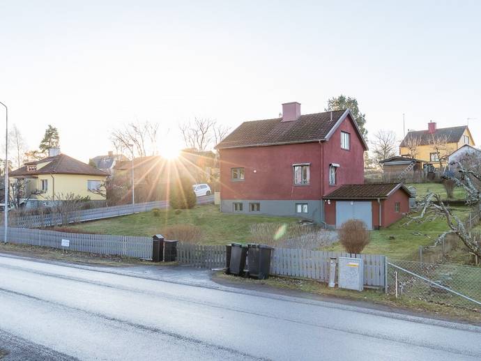 Centrumvägen 18 - Såld villa (Äganderätt) - Gunnebo, Västerviks kommun - Hemnet