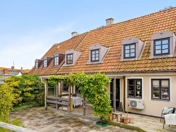 Brunnsgatan 12C i Simrishamn - gamla stan, Simrishamns kommun - radhus ...