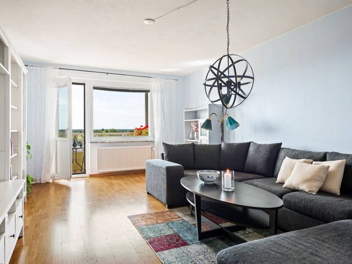 Filipstadsbacken 48 i Farsta - Farsta Strand, Stockholms kommun ...