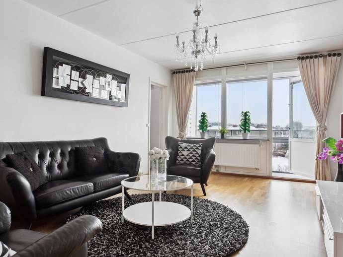 Körkarlens gata 8 i Hisings Backa, Göteborgs kommun - lägenhet till ...