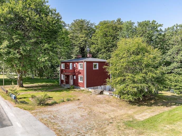 Håldalavägen 5 i Lönashult, Alvesta kommun - villa till salu - Hemnet