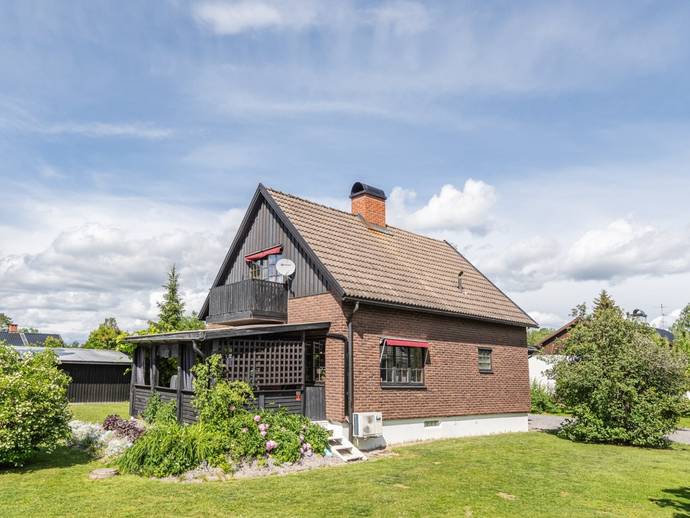Rönngatan 13 i Charlottenberg, Eda kommun - villa till salu - Hemnet