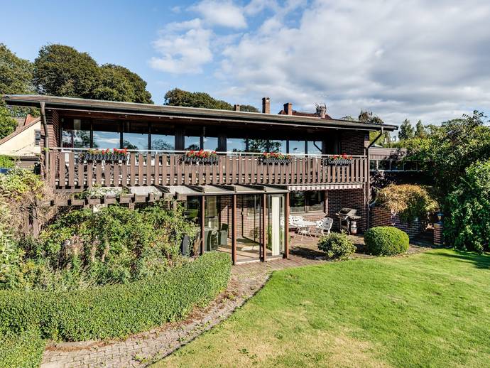 Vingesgatan 15 i LAHOLM, Laholms kommun - villa till salu - Hemnet