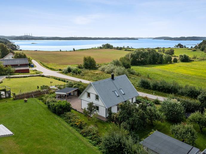 Hals 617 i Hals/Svanesund, Orust kommun - Villa till salu - Hemnet