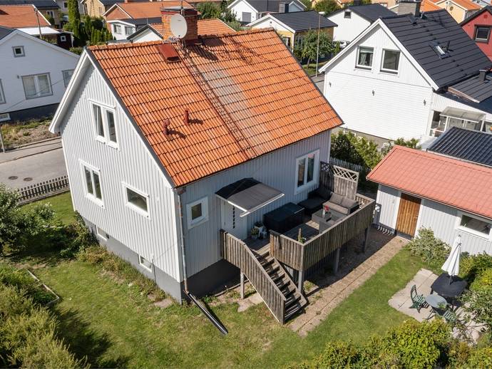 Bredängsgatan 18 i Valhalla, Eskilstuna kommun - Villa till salu - Hemnet