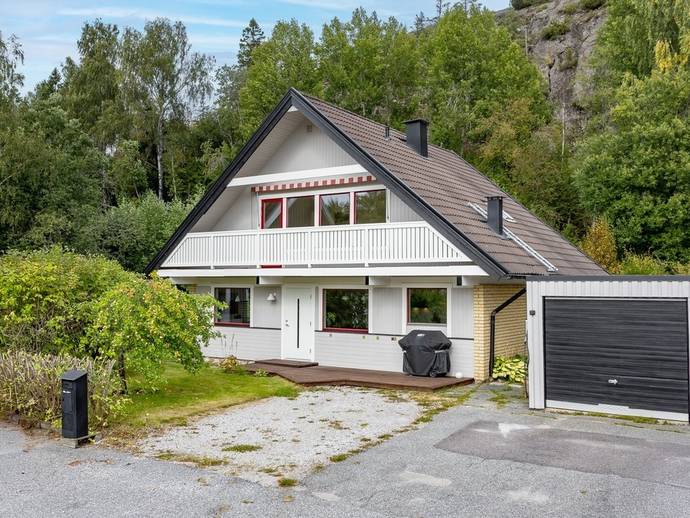 Fogdevägen 3 i Njurunda - Klockarberget, Sundsvalls kommun - villa till salu - Hemnet