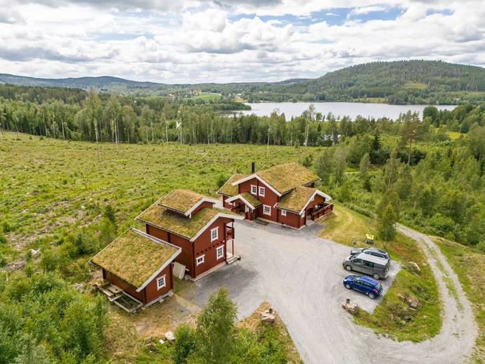 Häljeboda Harfjällsfoten 4 i Charlottenberg, Eda kommun - villa till ...