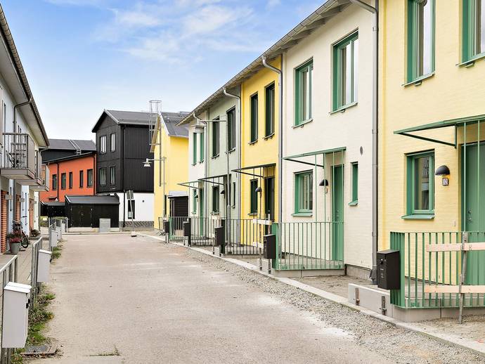 Skotgränd 18 i Lomma Strandstad, Lomma kommun - Radhus till salu - Hemnet
