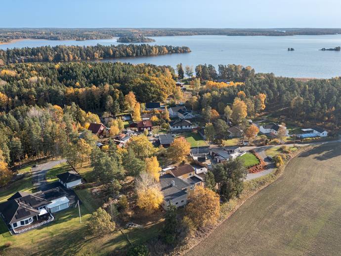 Tosterö Åsby 7 i Tosterön, Strängnäs kommun - villa till salu - Hemnet