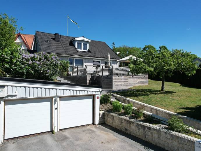 Carl Barks väg 29 i Spånga- Bromsten, Stockholms kommun - villa till ...