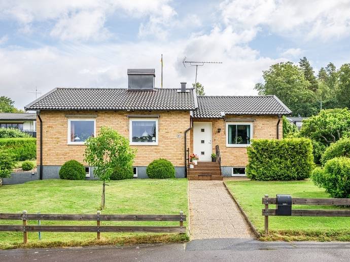 Lärkgatan 47 i Bankeryd, Jönköpings kommun - villa till salu - Hemnet