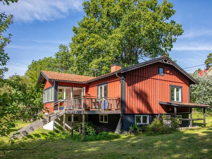 Lärkstigen 10 - Såld villa (Äganderätt) - Tranholmen, Danderyds kommun ...
