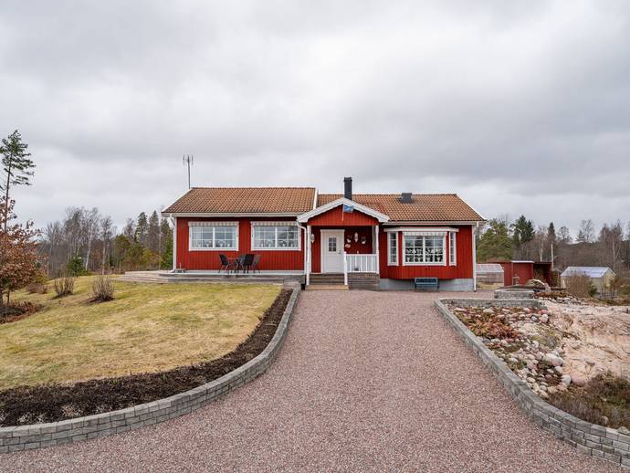 Trättsbo 66 i Norberg, Norbergs kommun - villa till salu - Hemnet