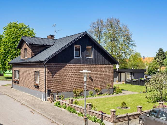 Elverksgatan 8 i Trelleborg, Trelleborgs kommun - villa till salu - Hemnet