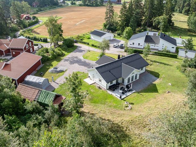 Henriksberg 121 i Rasbo, Uppsala kommun - villa till salu - Hemnet