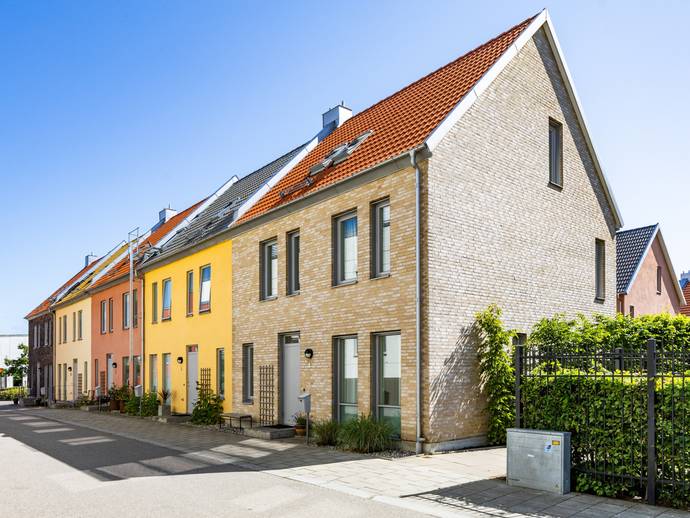 Naxosgatan 4 i Lomma - Strandstaden, Lomma kommun - radhus till salu ...