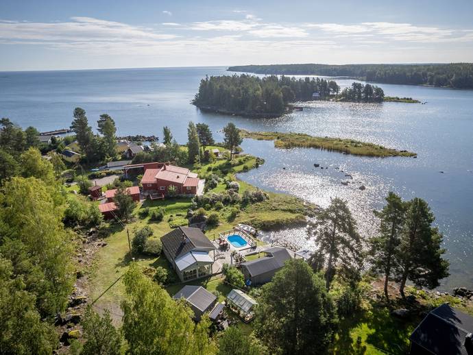 Fårholmsvägen 16 i Norrsundet, Gävle kommun - fritidsboende till salu ...