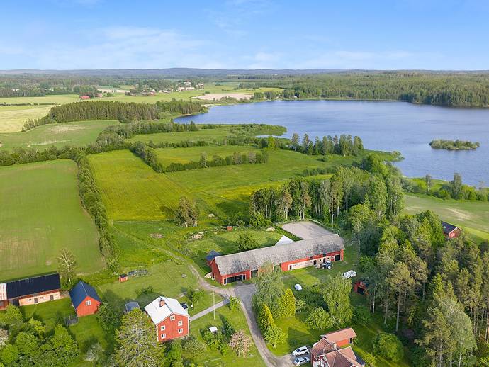 Slängserudstorp 522 i Molkom, Karlstads kommun - gård/skog till salu ...