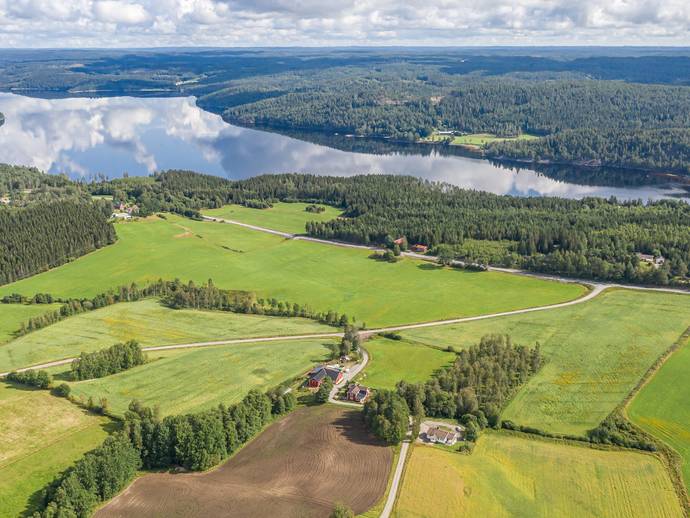 Musland 2 i Bullaren / Backa, Tanums kommun - villa till salu - Hemnet