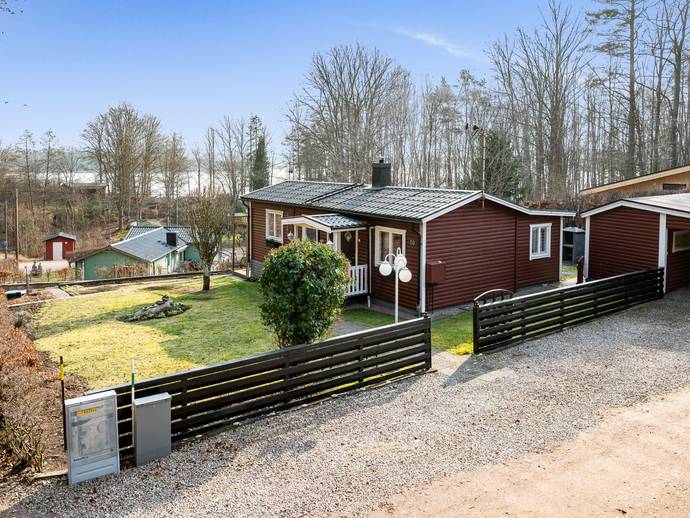 Kollandsvik stuga nr 59 i Kollandsvik, Östra Göinge kommun ...