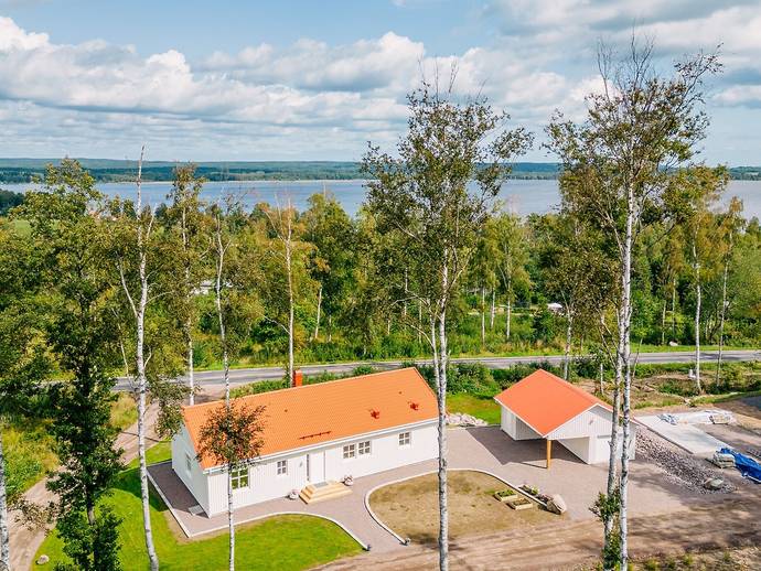 Bergudden 2 i Mullsjön, Hjo kommun - villa till salu - Hemnet