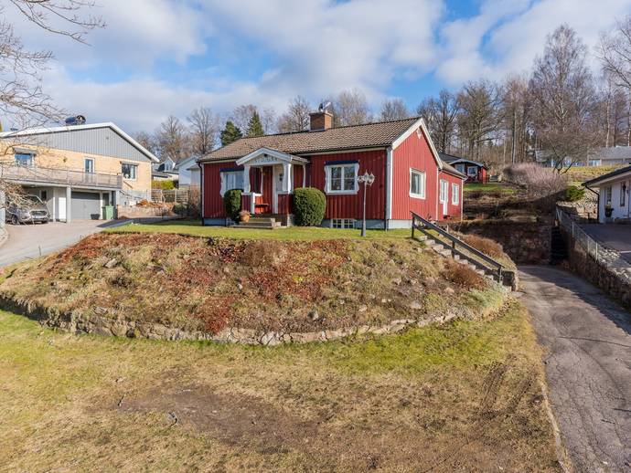 Marbäcksvägen 28 - Såld villa (Äganderätt) - Ulricehamn, Ulricehamns kommun - Hemnet