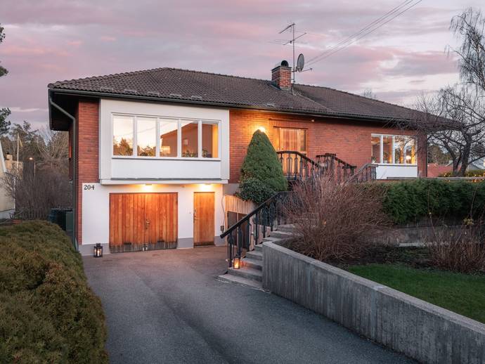 Uddeholmsvägen 204 - Såld villa (Äganderätt) - Stureby - Enskede ...