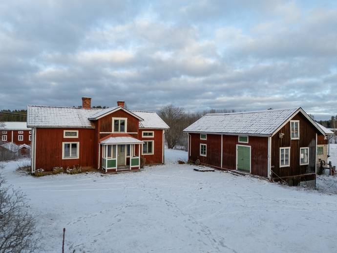 Glombo 112 - Såld gård/skog (Äganderätt) - Delsbo, Hudiksvalls kommun ...