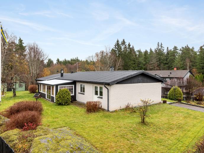 Myrvägen 3 - Såld villa (Äganderätt) - Hallstavik - Häverödal ...