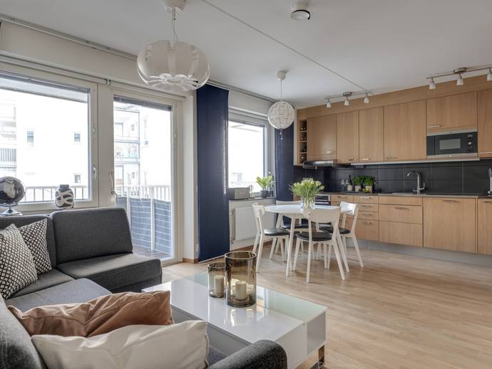 Fagerlidsvägen 7 i Tullinge centrum, Botkyrka kommun - lägenhet till ...