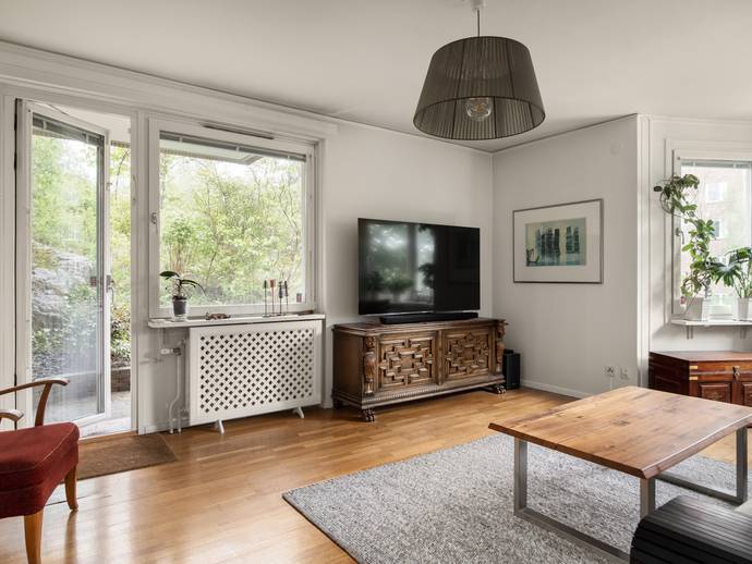 Alphyddevägen 8, 1tr i Alphyddan, Nacka kommun - lägenhet till salu ...