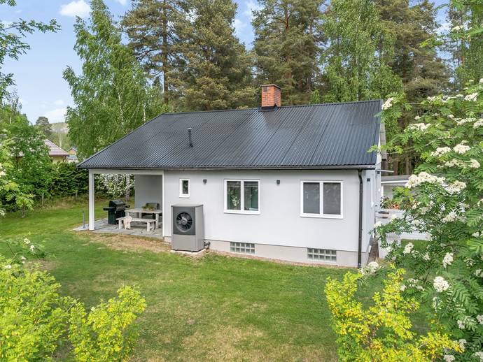 Vesslavägen 16 i BJURÅKER, Hudiksvalls kommun - villa till salu - Hemnet
