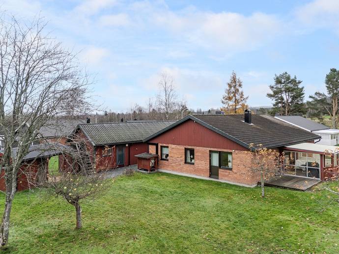 Lugna vägen 11 - Såld villa (Äganderätt) - Gustafs/mora By, Säters ...